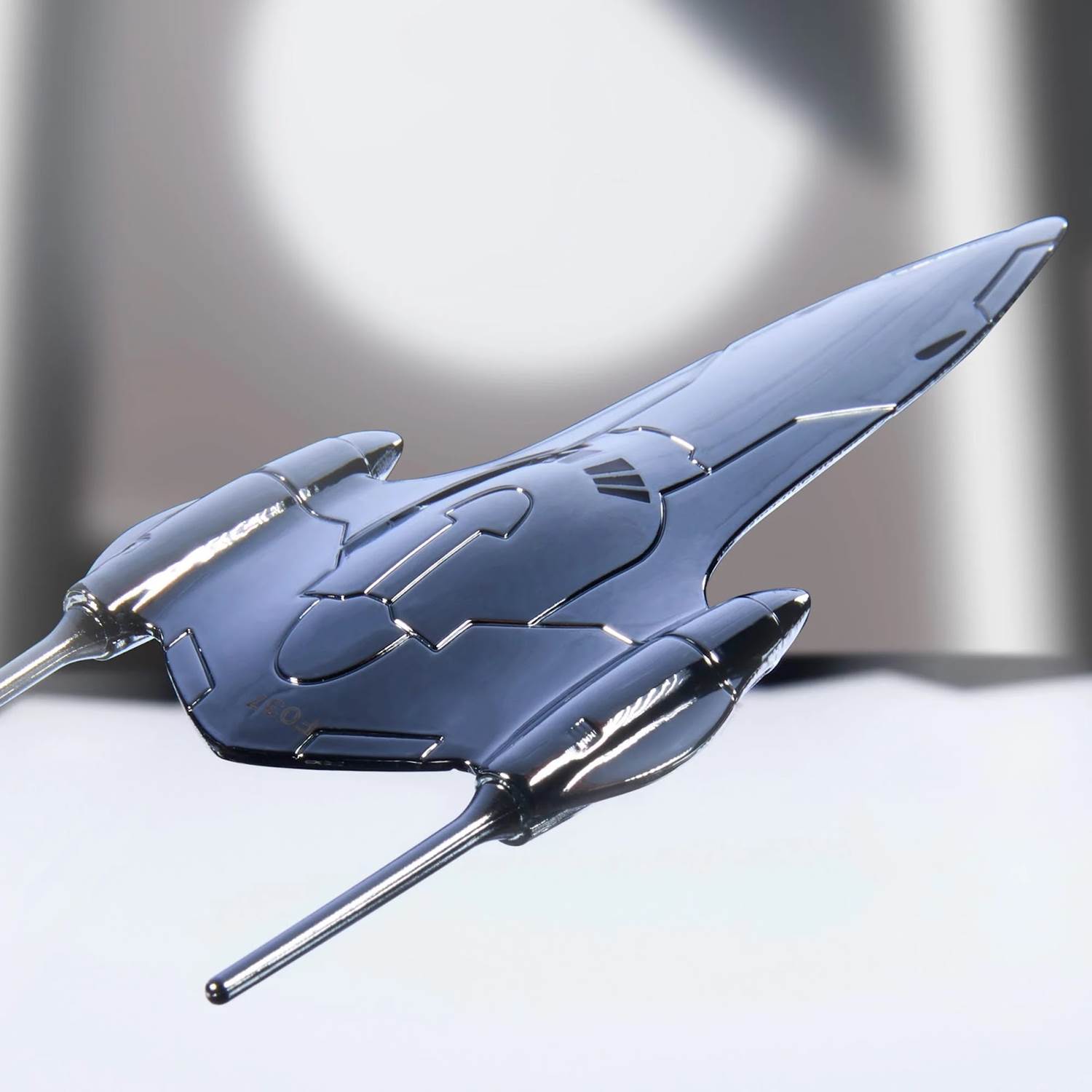 Royal Naboo Starship from "Star Wars: Episode I - The Phantom Menace ...