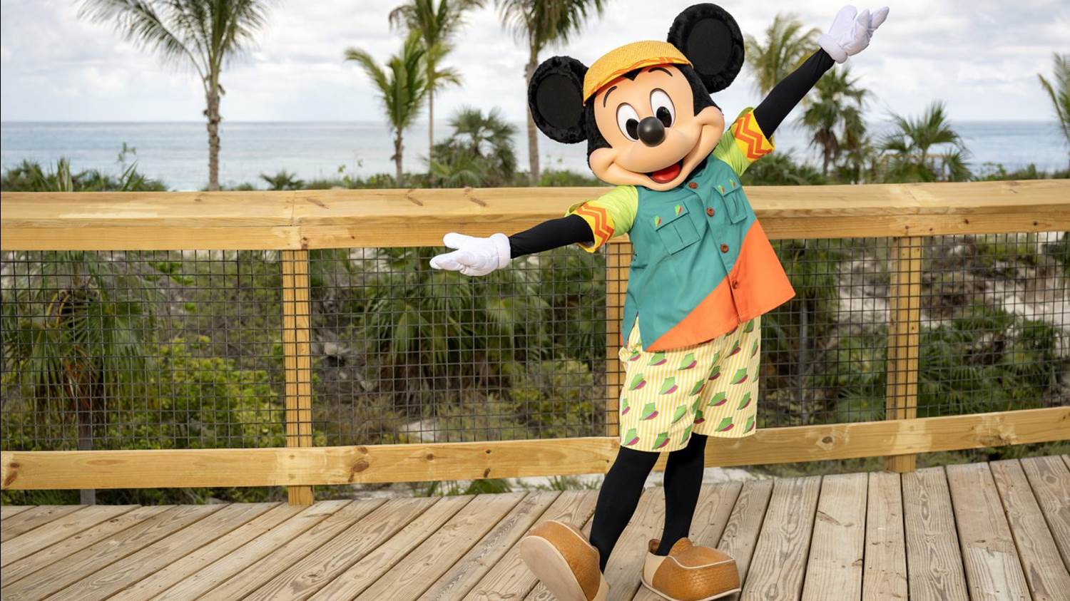 Peek Inside Disney Lookout Cay at Lighthouse Point as Previews of the ...