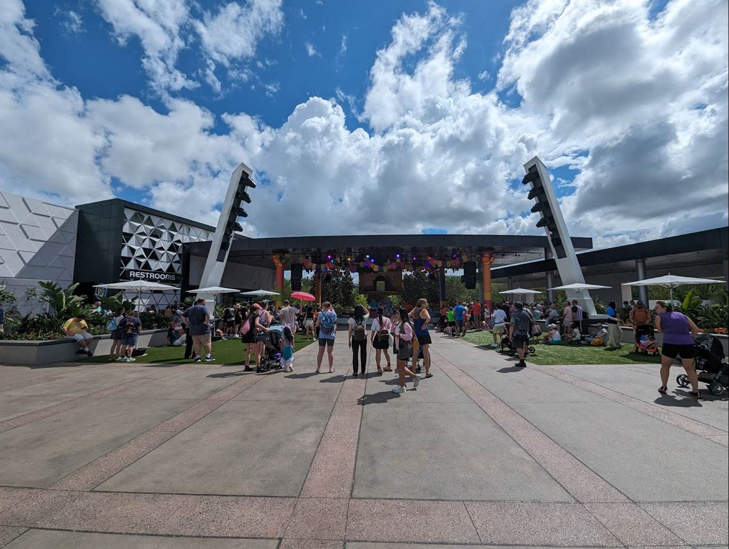 Photos: EPCOT's Transformation Completes With New CommuniCore Hall and ...