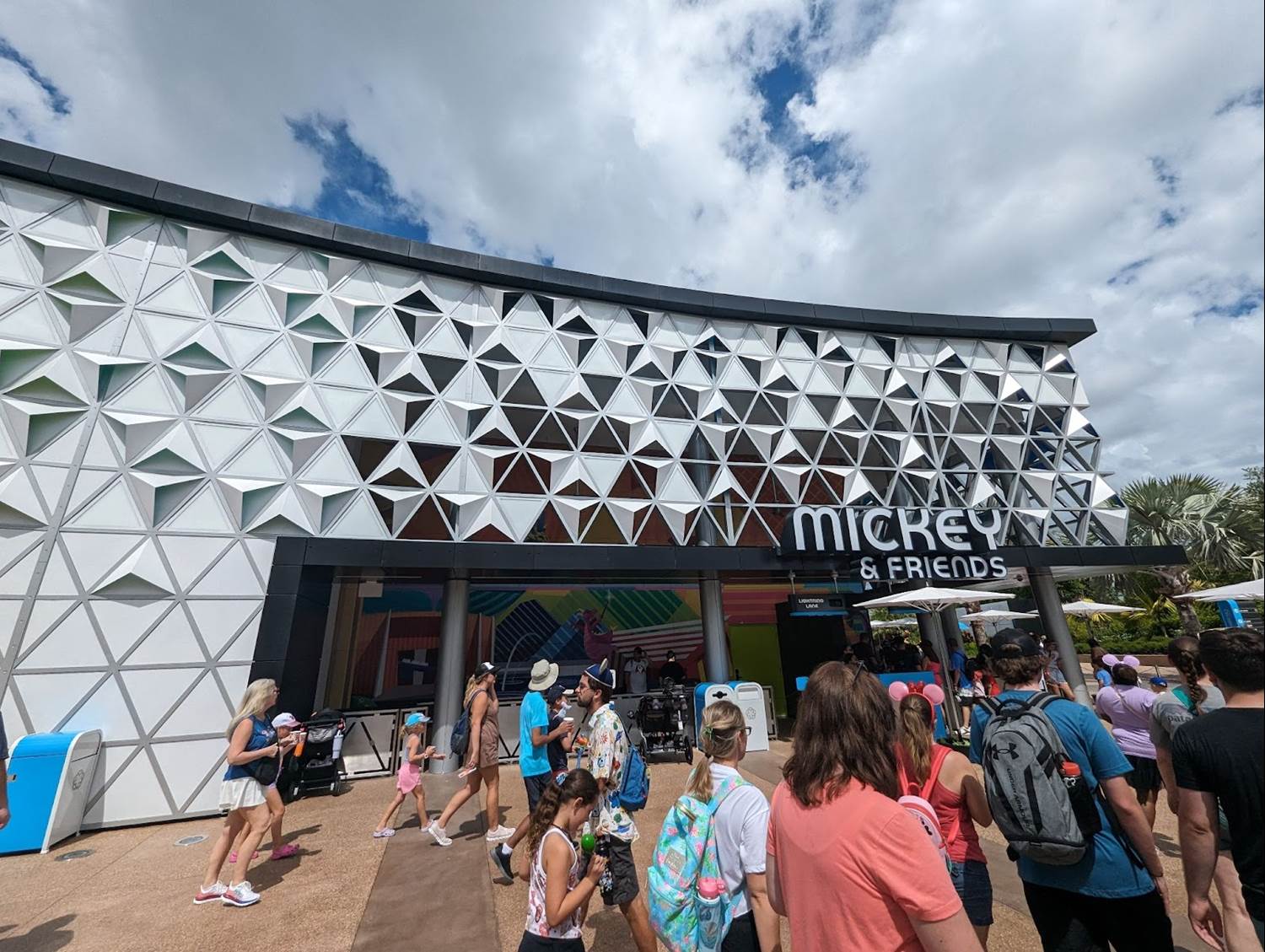 Photos: Mickey, Friends, And A Fun Mural Celebrating EPCOT History ...