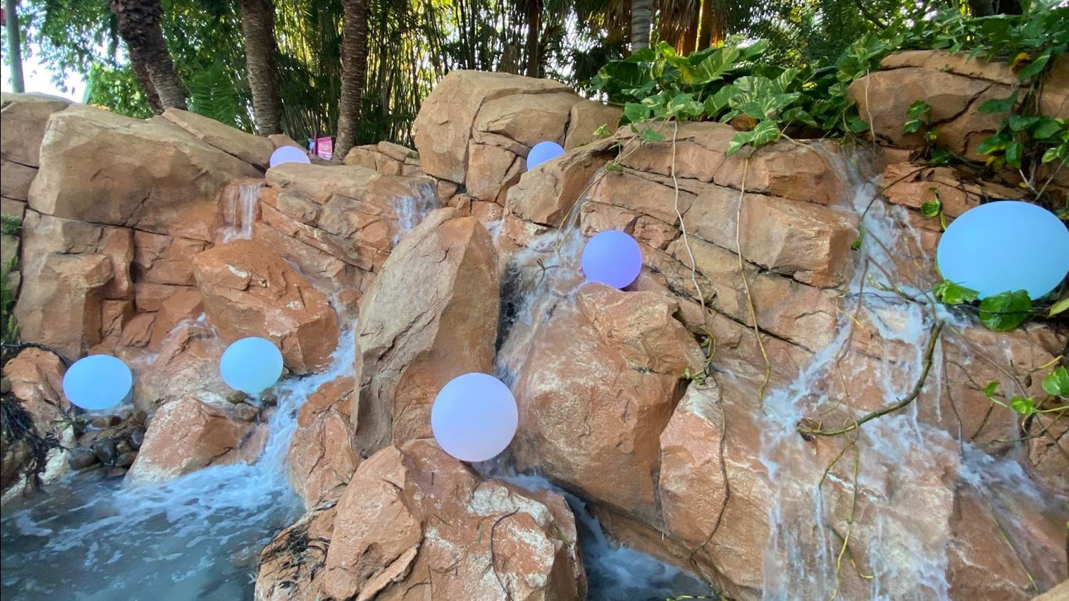 Photos/Video: AquaGlow Lights Up The Night At Aquatica Orlando ...