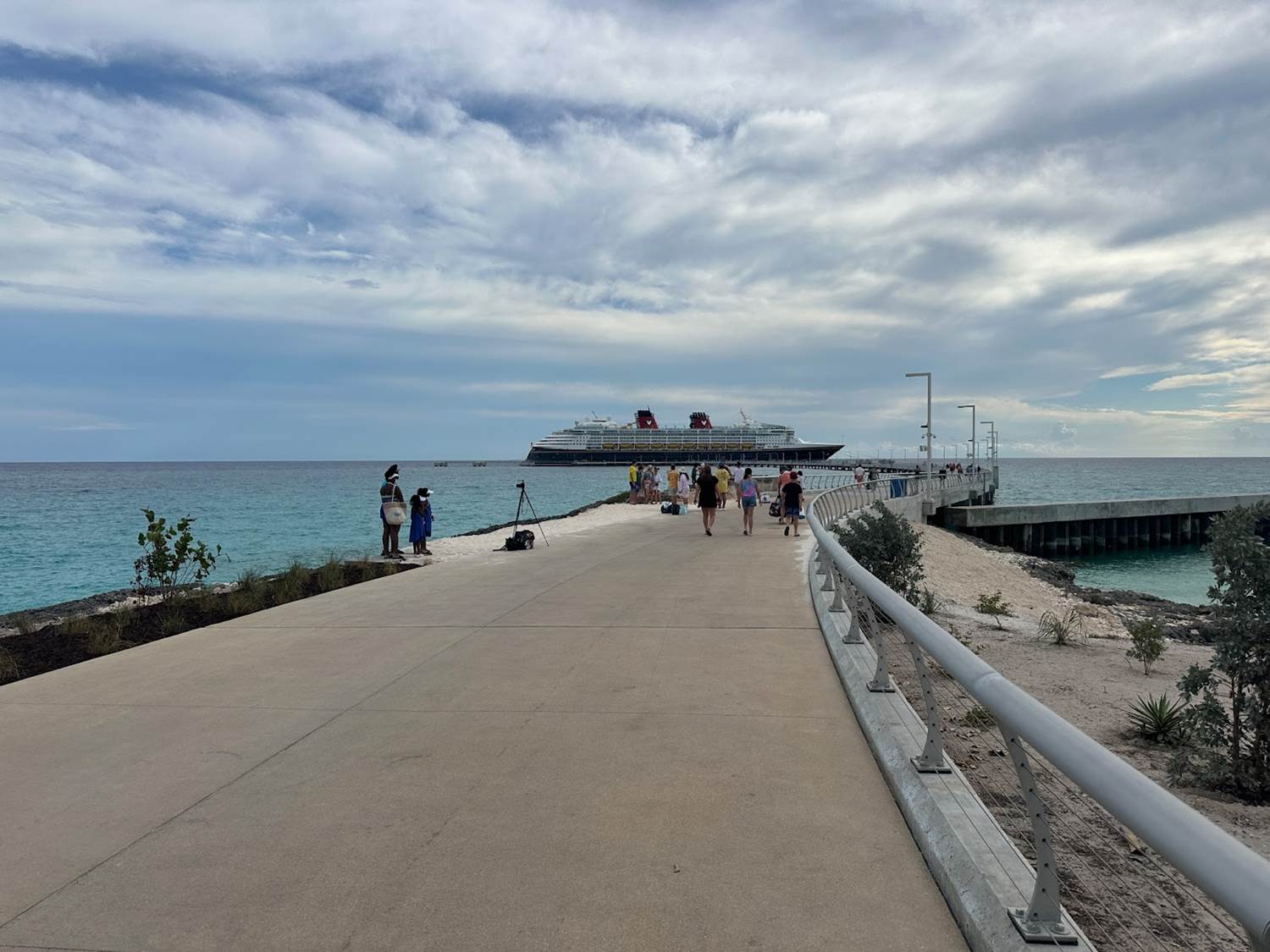 Touring Disney’s New Island Destination – Disney Lookout Cay at ...