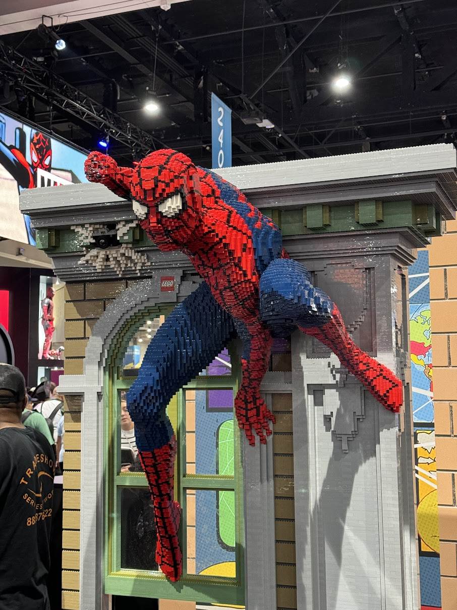 Photos: LEGO Booth at SDCC 2024 Highlights Star Wars Sets, Marvel ...
