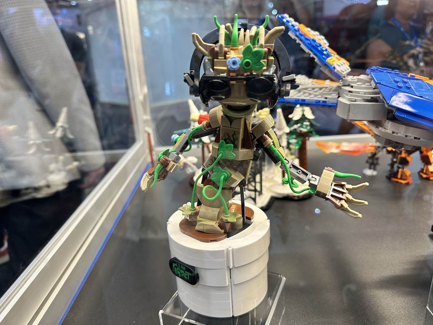Photos: LEGO Booth at SDCC 2024 Highlights Star Wars Sets, Marvel ...
