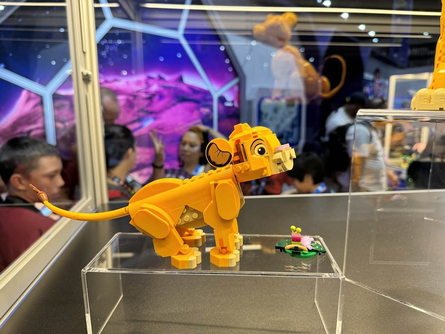 Photos: LEGO Booth at SDCC 2024 Highlights Star Wars Sets, Marvel ...