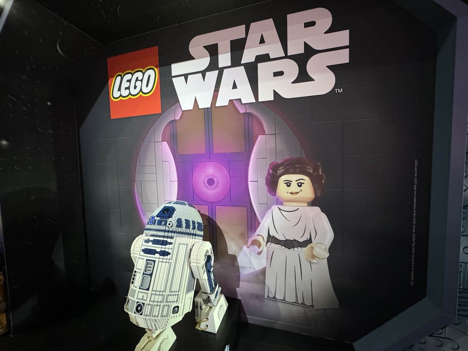 Photos: LEGO Booth at SDCC 2024 Highlights Star Wars Sets, Marvel ...