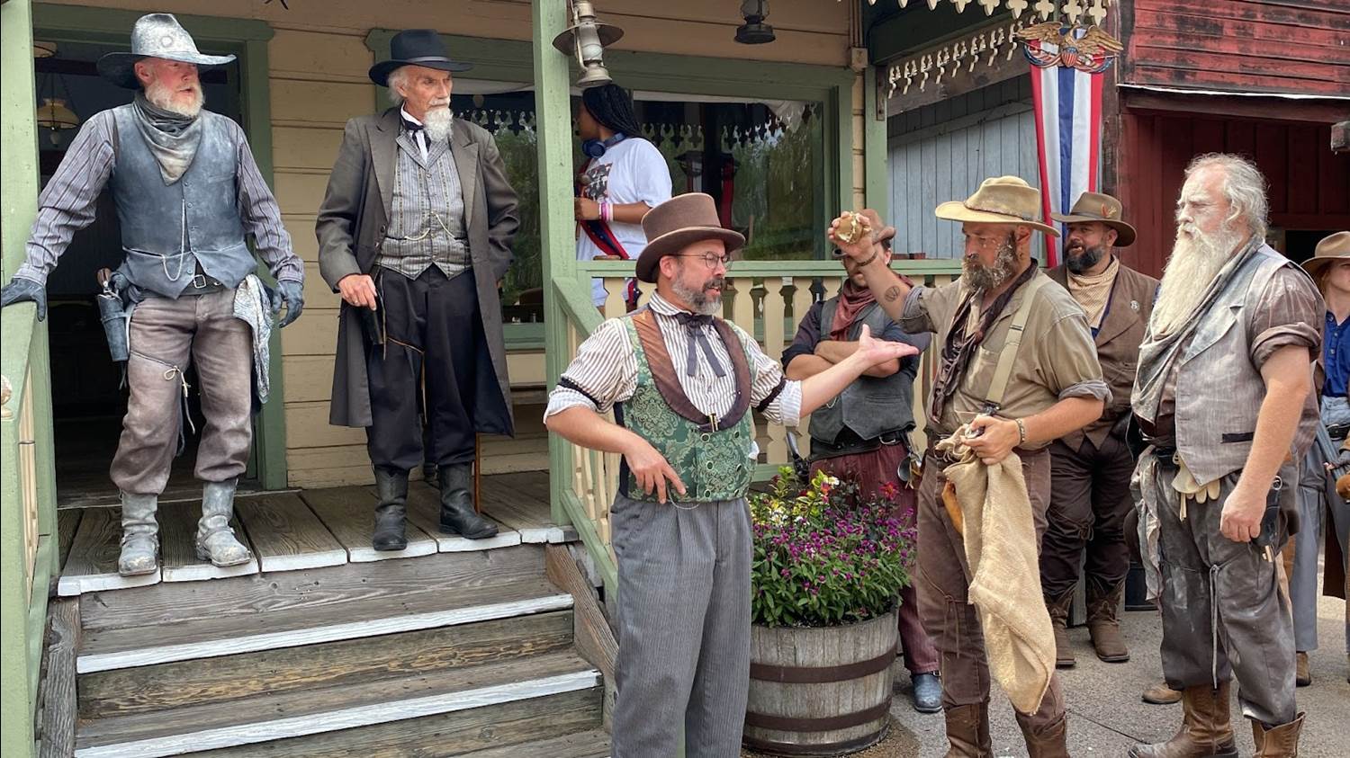 Video / Photos: "Ghost Town Alive!" Returns with New Wild-West Adventures for Summer 2024 at ...