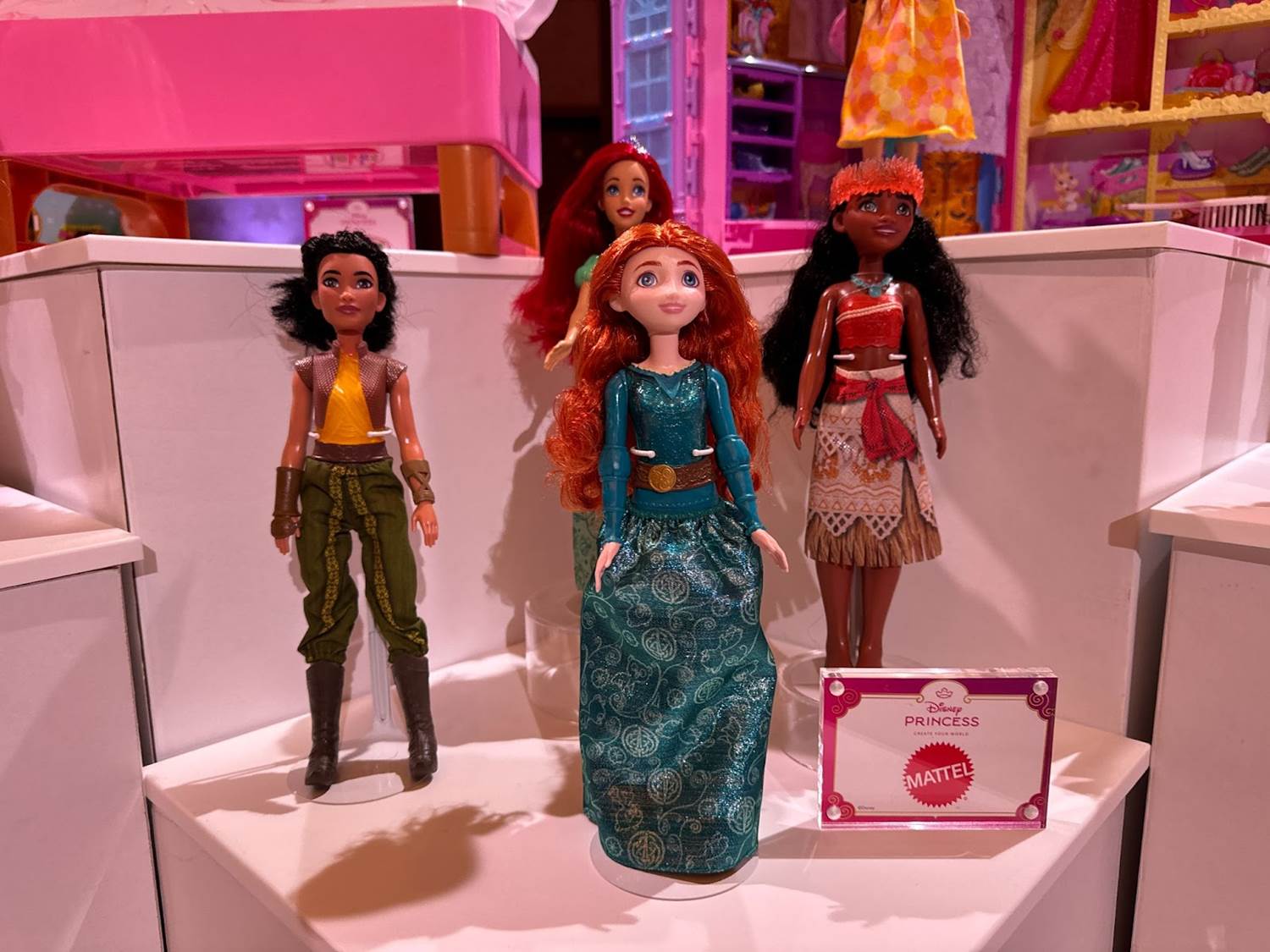 Photos/Videos: Disney Family Kicks Off Disney Princess - Create Your ...