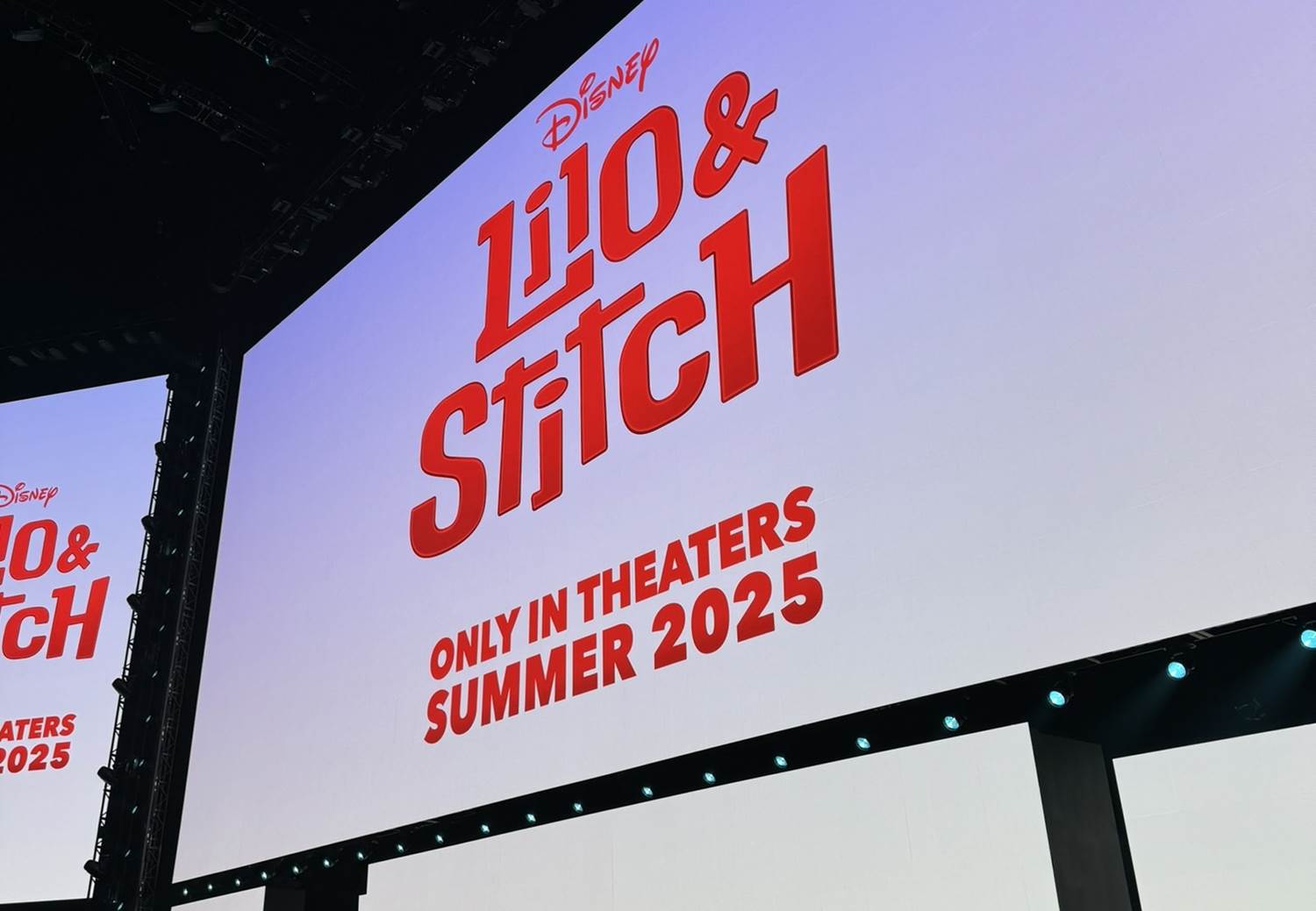 First Look at Stitch in Live Action "Lilo & Stitch" Revealed, Film Set ...