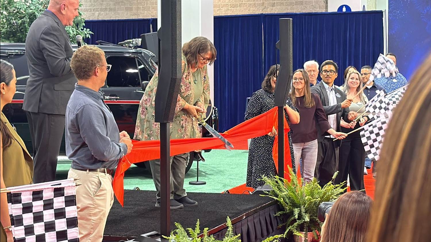 Photos: "A Great Big Beautiful Car Show" Debuts At D23: The Ultimate ...