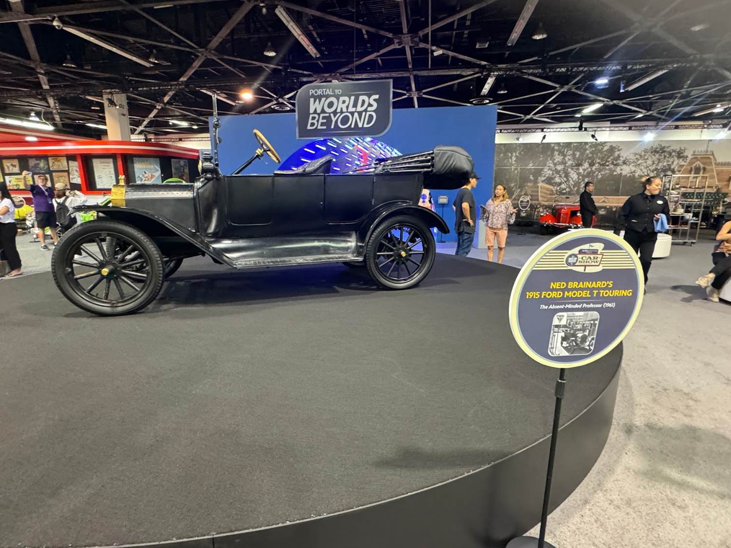 Photos: "A Great Big Beautiful Car Show" Debuts At D23: The Ultimate ...