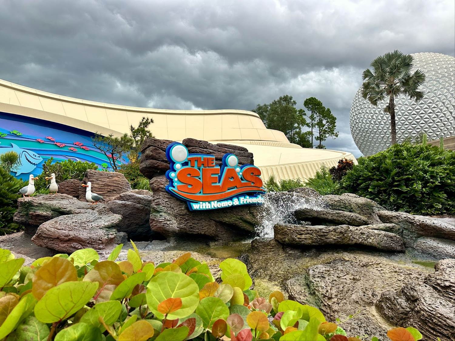 Photos: New Updates Appear At EPCOT's The Seas With Nemo And Friends ...