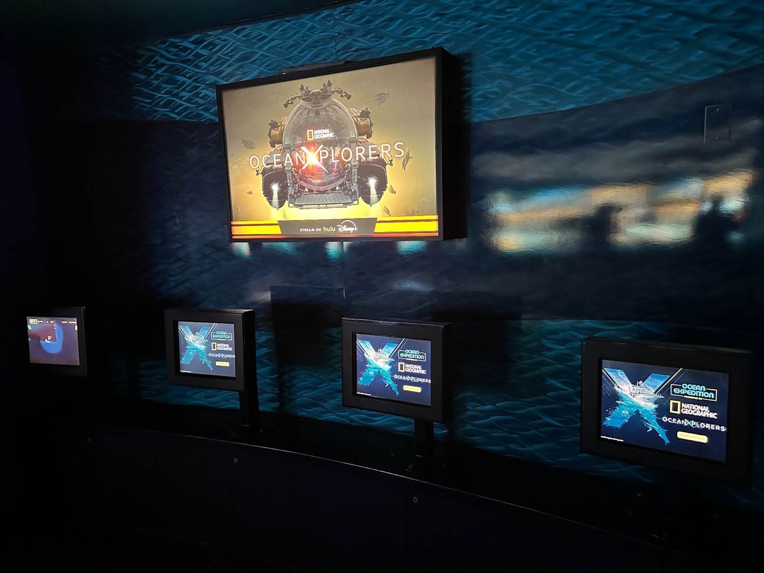 Photos: New Updates Appear At EPCOT's The Seas With Nemo And Friends ...