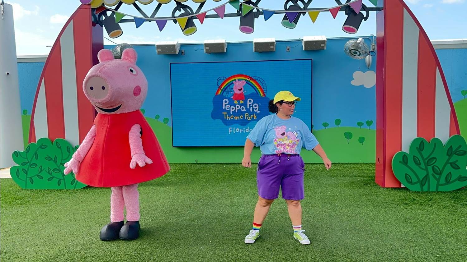 Photos: Peppa Pig Theme Park Celebrates Peppa's Birthday With Dance ...