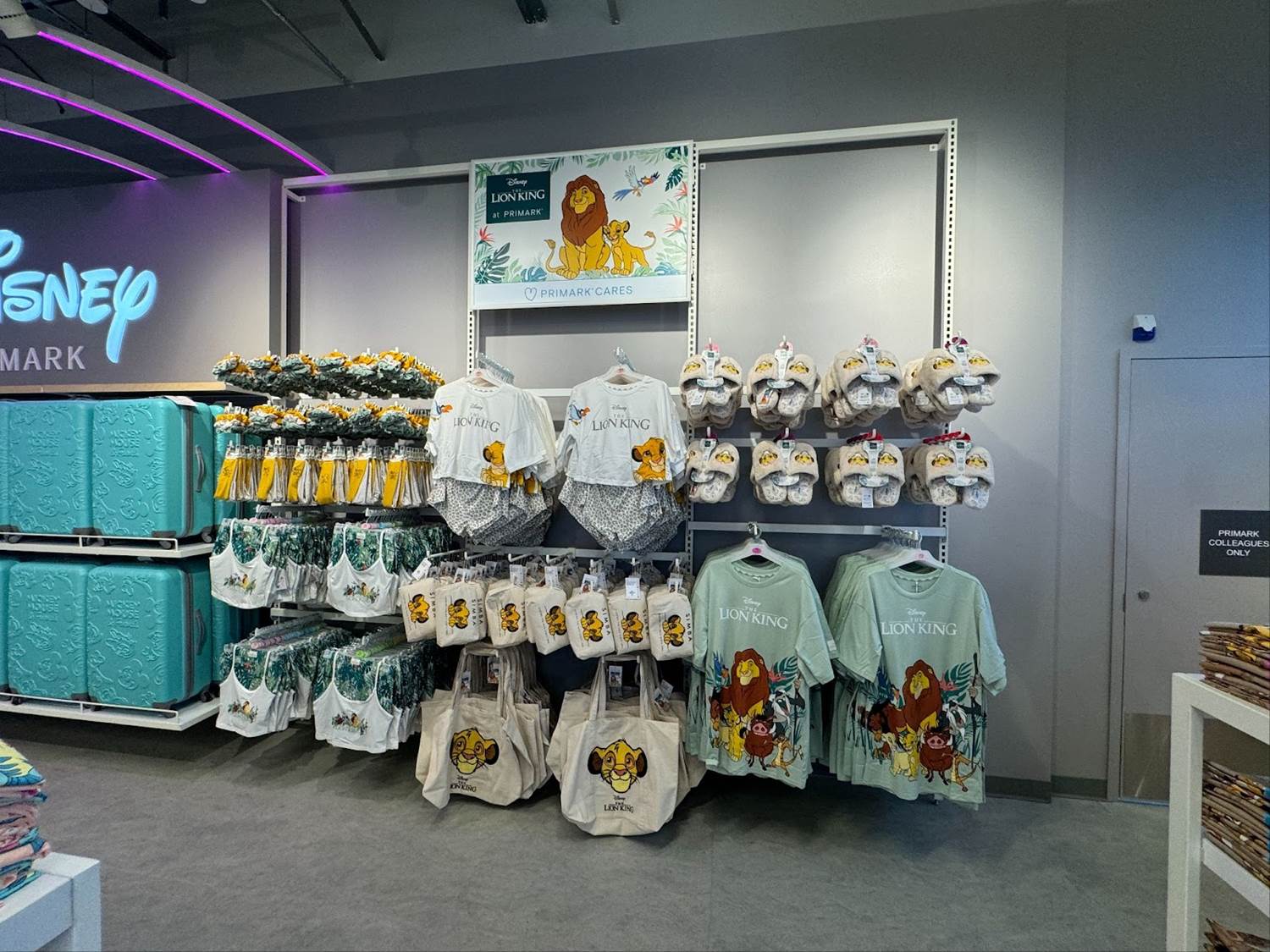 Photos: Primark Brings Disney To Their New Store At The Florida Mall ...