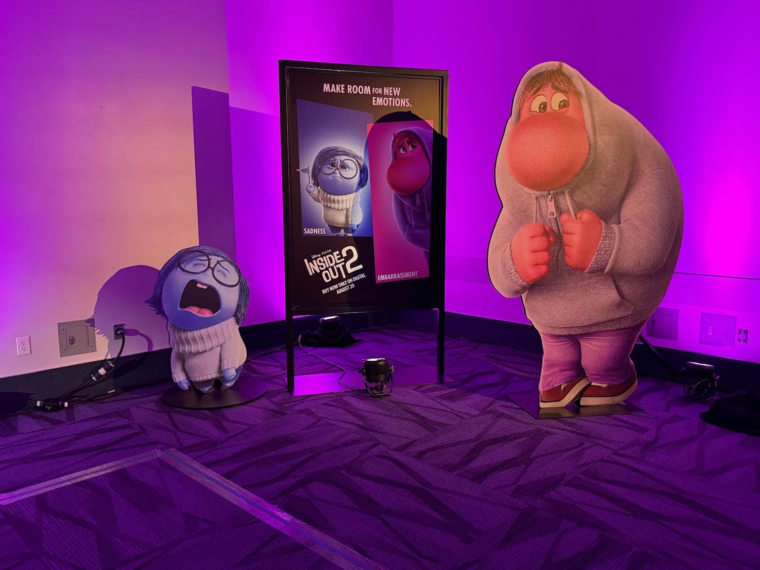 Photos: Take A Look Around Inside Out HQ At D23: The Ultimate Disney ...