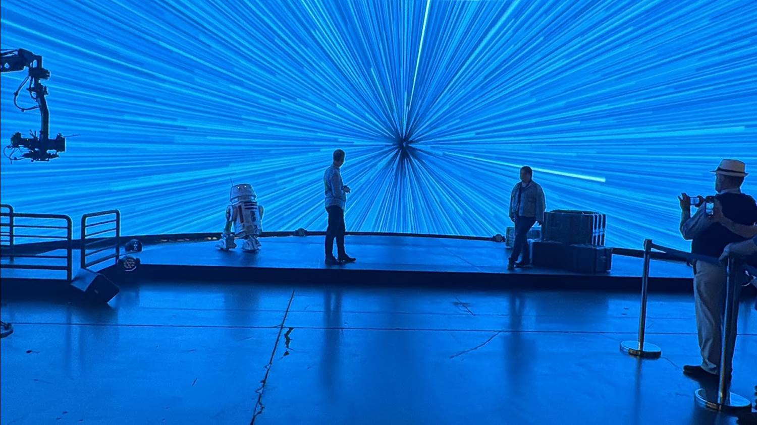 Photos/Video: ILM StageCraft Shows Tech at Lucasfilm Booth at D23: The ...