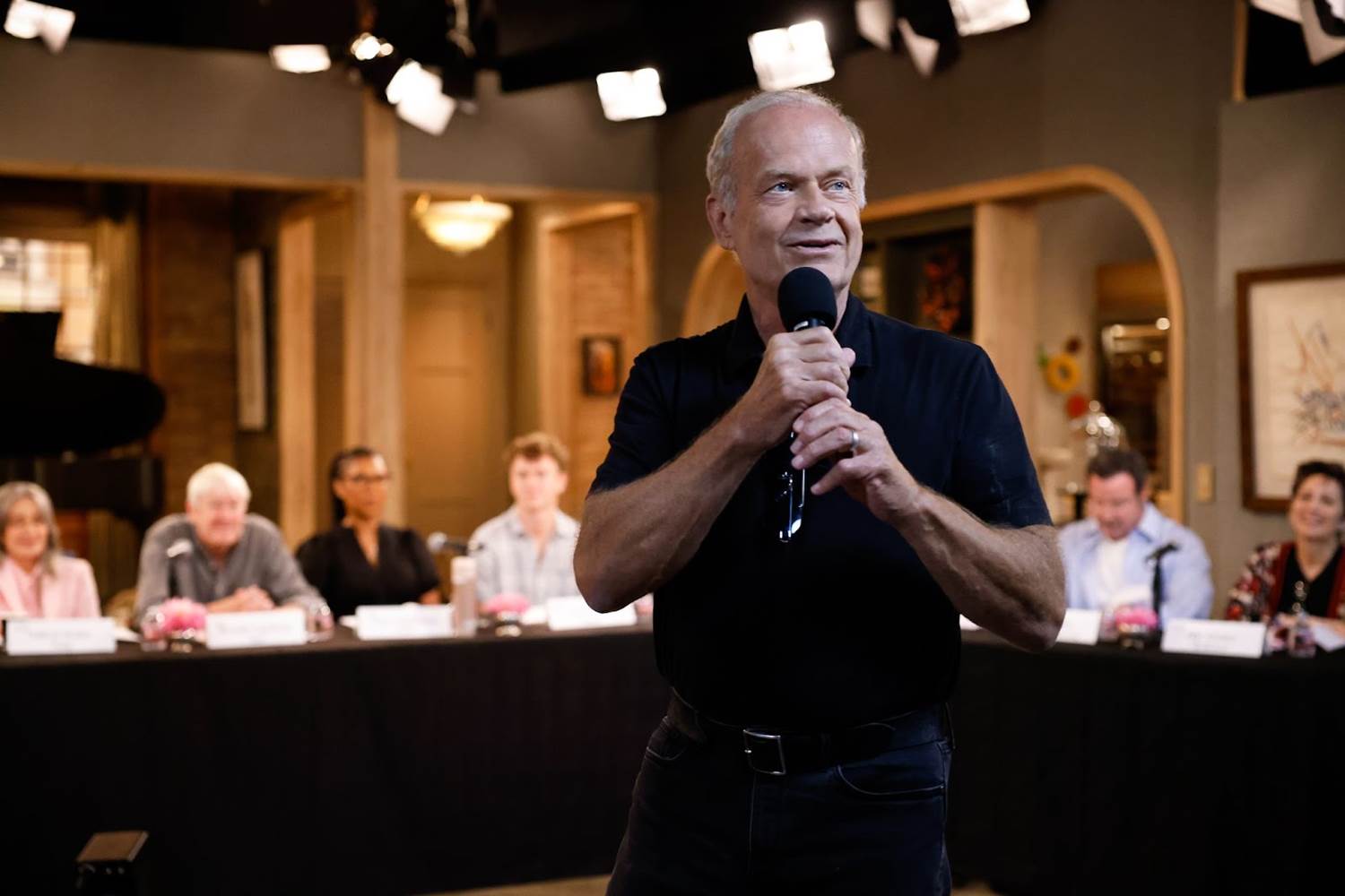 The Evolution of Sitcoms: Kelsey Grammer on Reviving Multi-Cam Comedy ...
