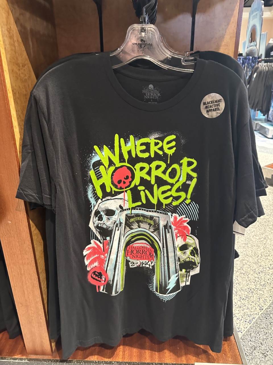 Photos: Halloween Horror Nights 2024 Event Merchandise at Universal ...
