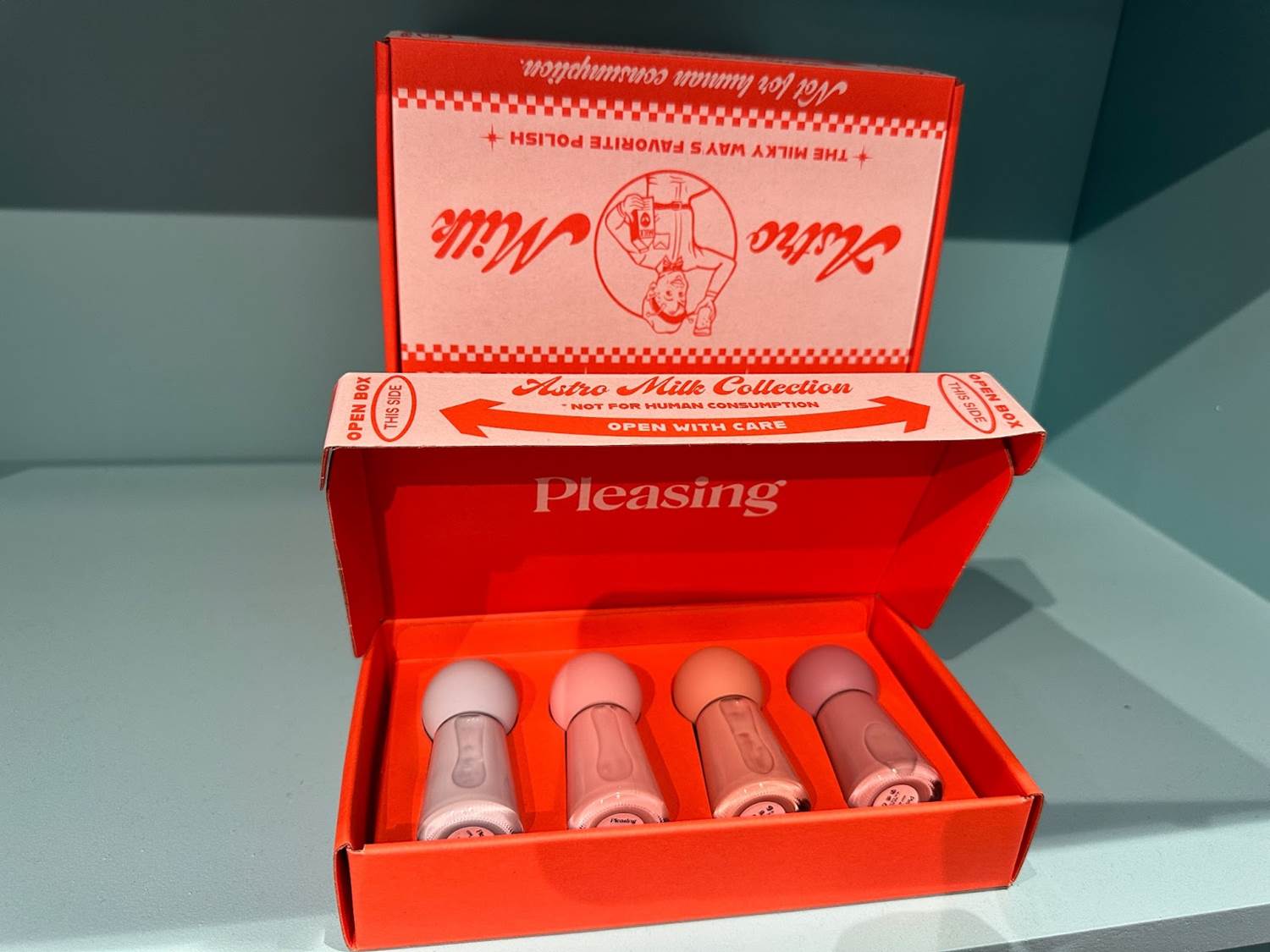 Photos: Harry Styles Fans Descend Upon Disney Springs as “Fantasia” x ...