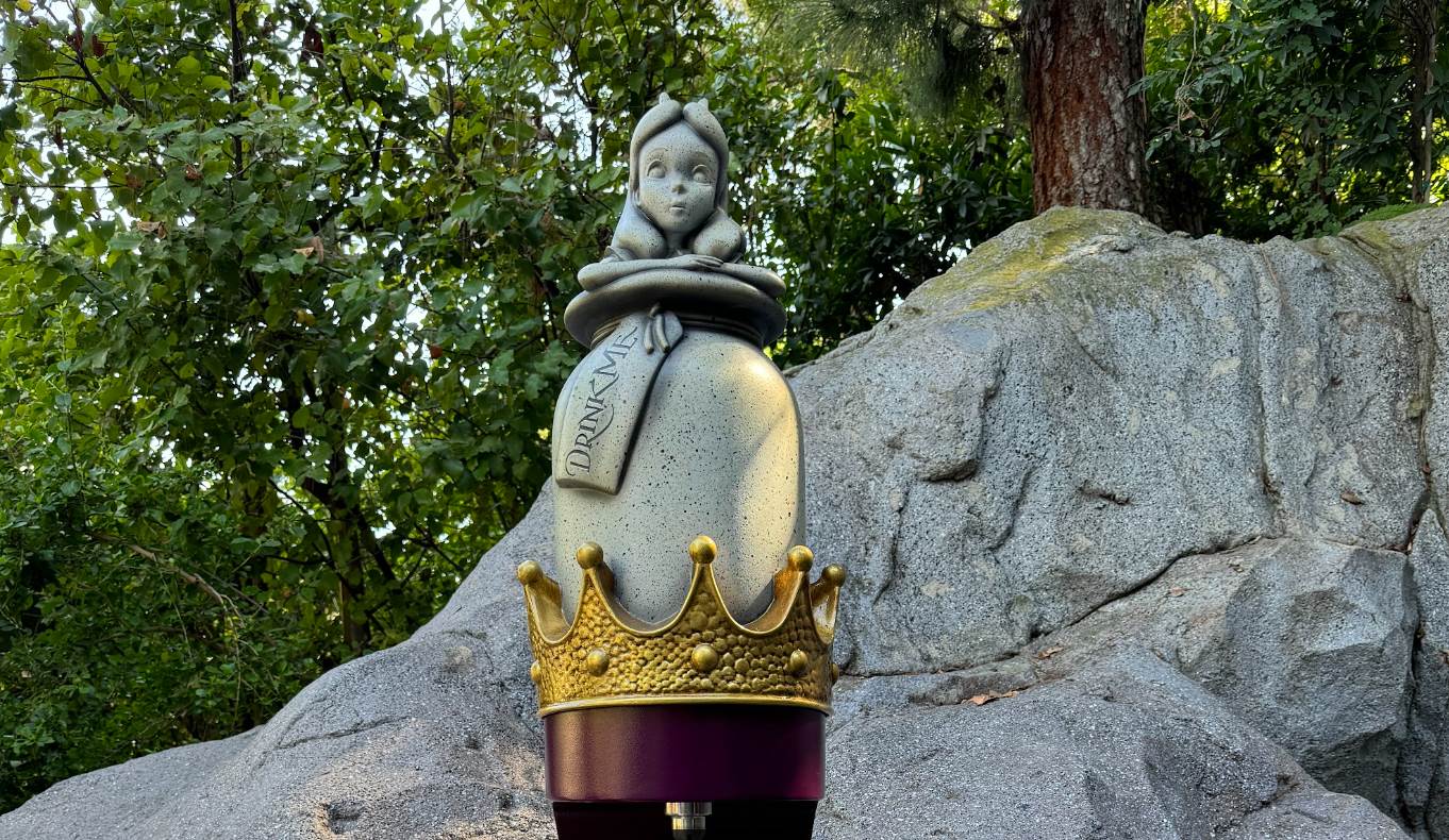 Photos: New Alice in Wonderland Water Station Appears at Disneyland ...