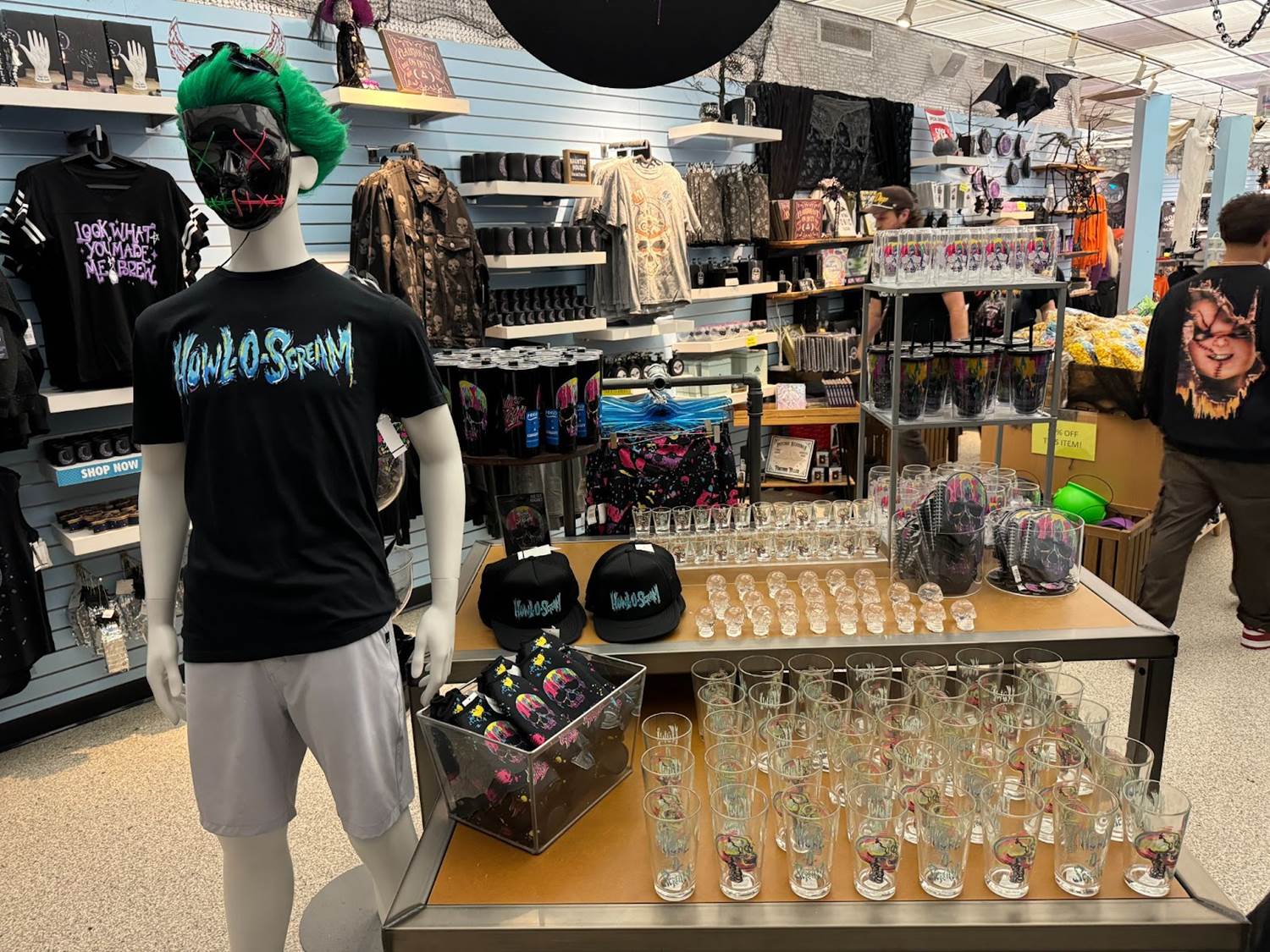 Videos / Photos: Howl-O-Scream 2024 Brings New "Monster Stomp" Show ...