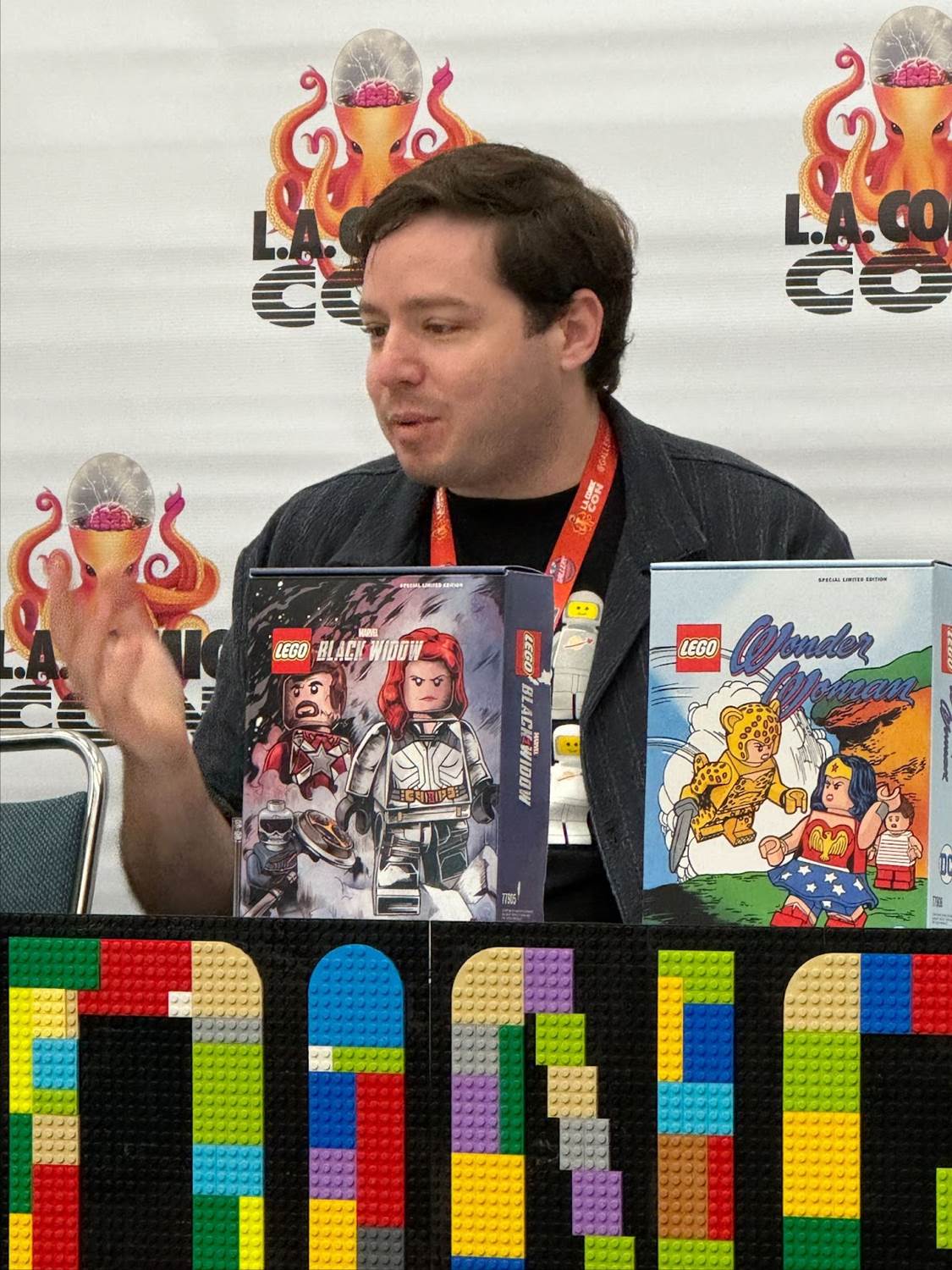 Event Recap / Photos: LA Comic Con Hosts Its Best Show Yet with Ewan ...