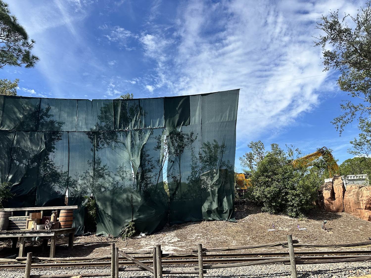 Photos: Massive Construction Scrim Appears Behind Big Thunder Mountain ...