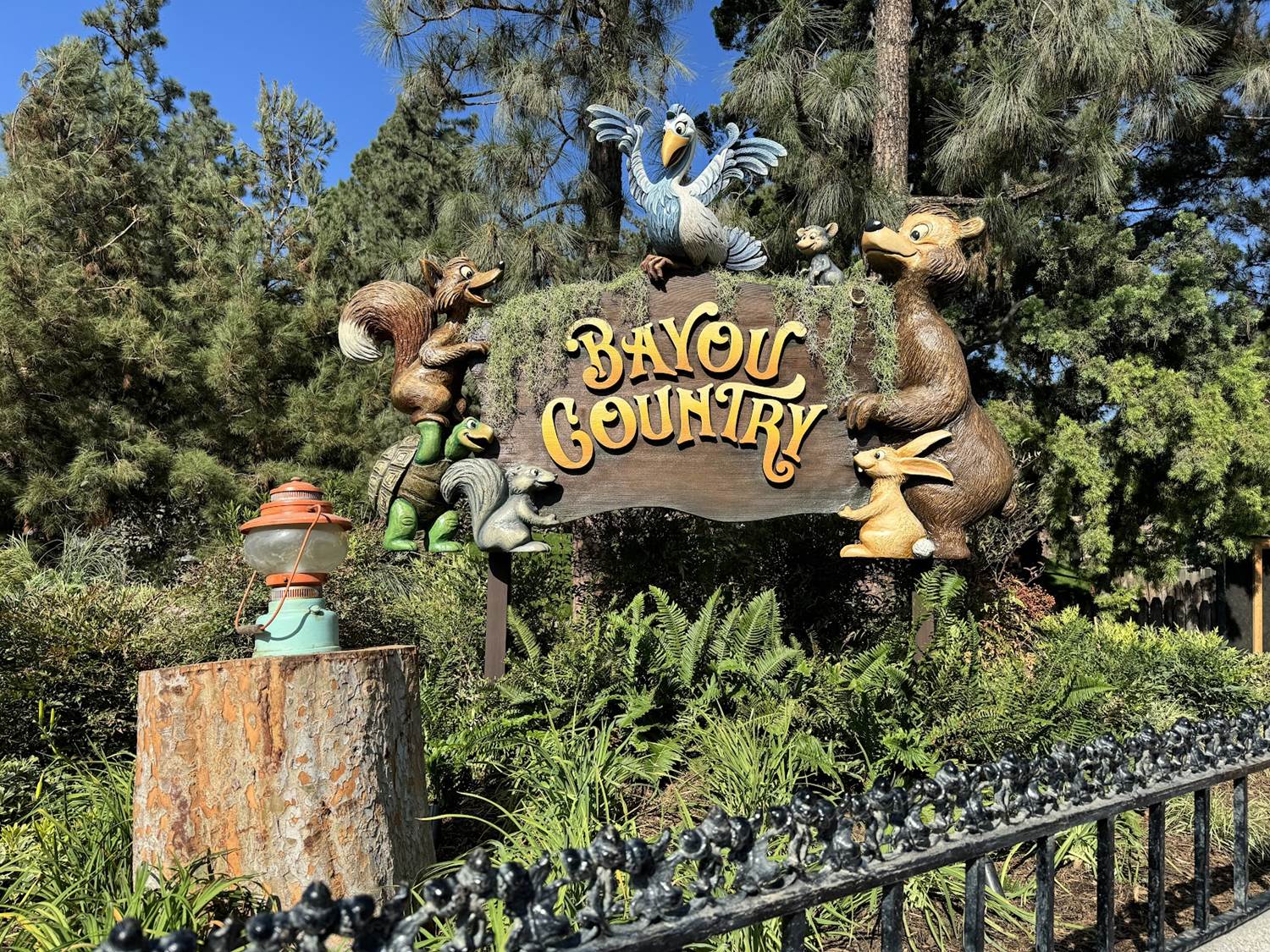 Photos: New Sign Welcomes Guests To Bayou Country At Disneyland Park ...