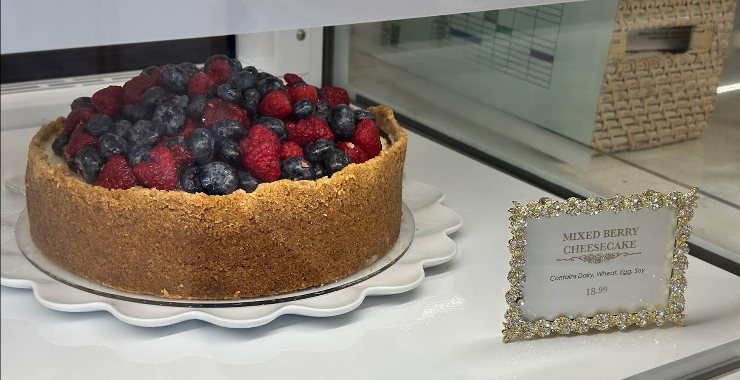 Photos: Tour the Recently Opened Cake Bake Shop at Disney’s BoardWalk ...