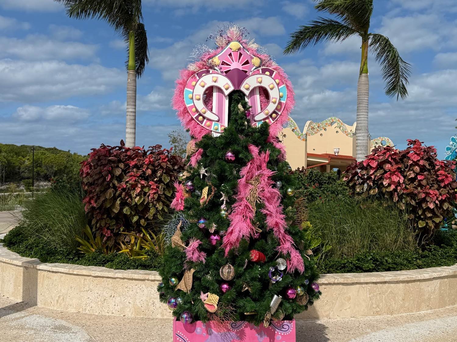 Photos: Disney Lookout Cay at Lighthouse Point Decked Out for Its First ...