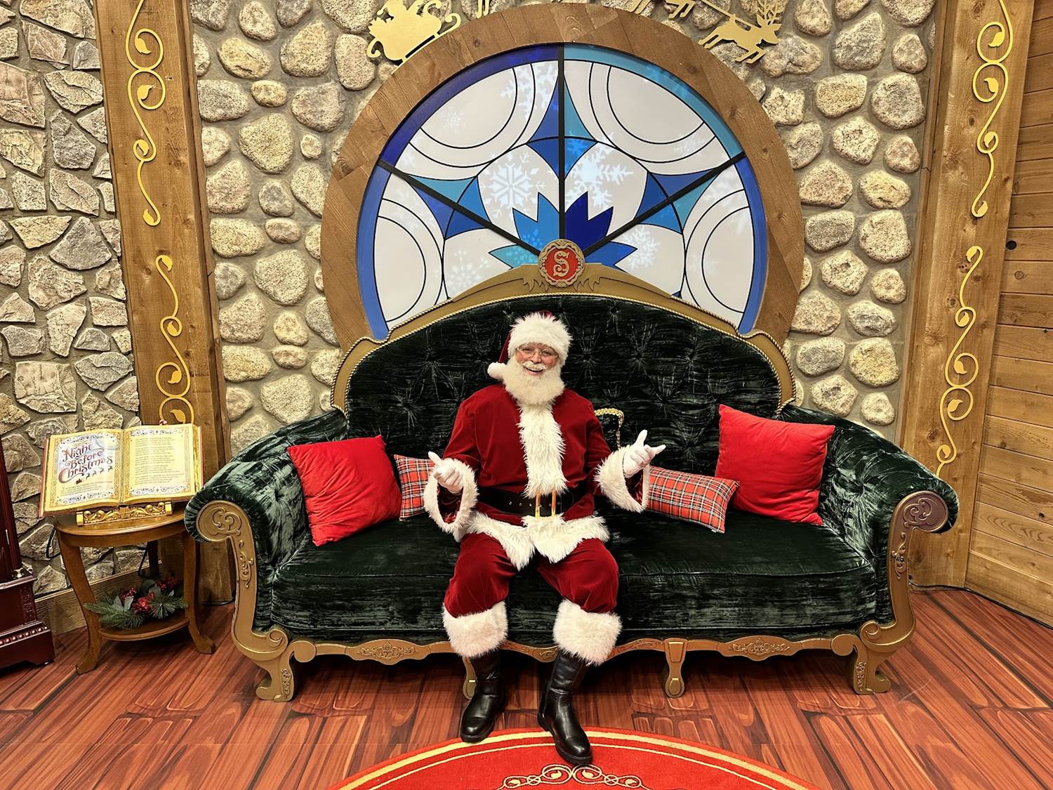 Photos: Santa (and Italian Baked Goods) Arrive at Disney Springs for ...