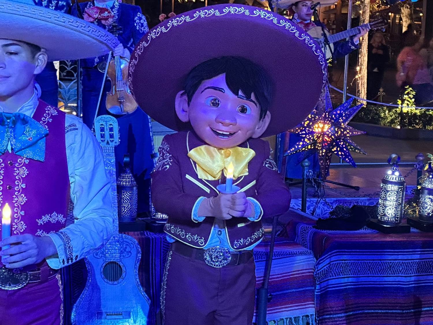 Photos / Video: “A Musical Christmas with Mariachi Alegría de ...