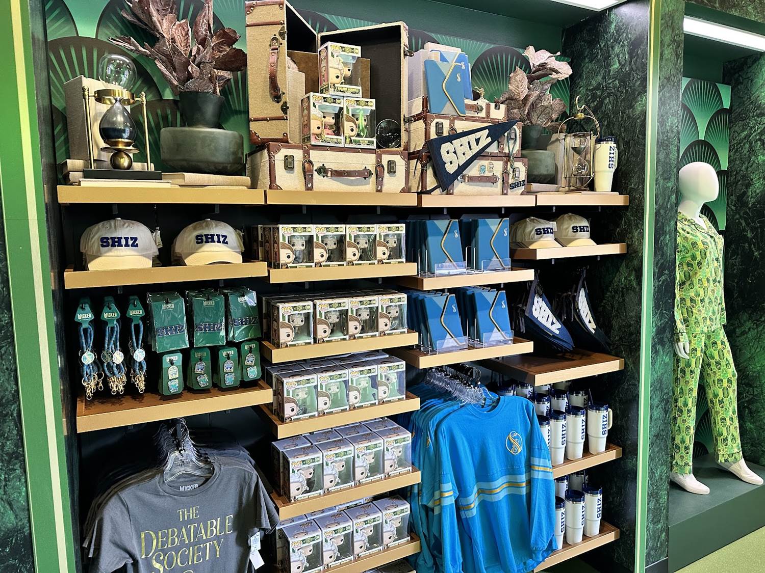 Photos/Video: Get a Sneak Peek of the New "Wicked: The Experience ...