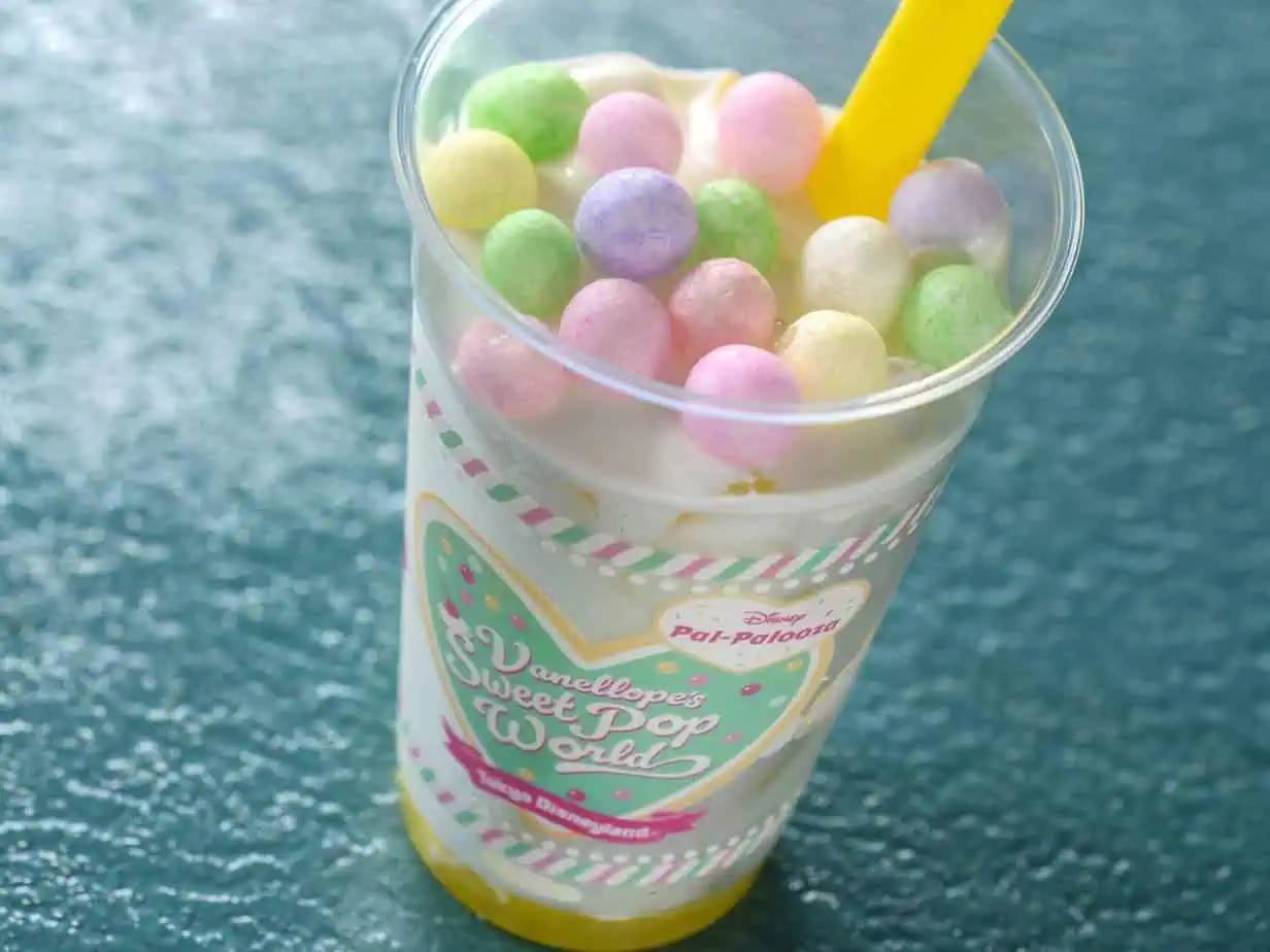 Vanellope's Sweet Pop World, "it's a small world with Groot" and More ...