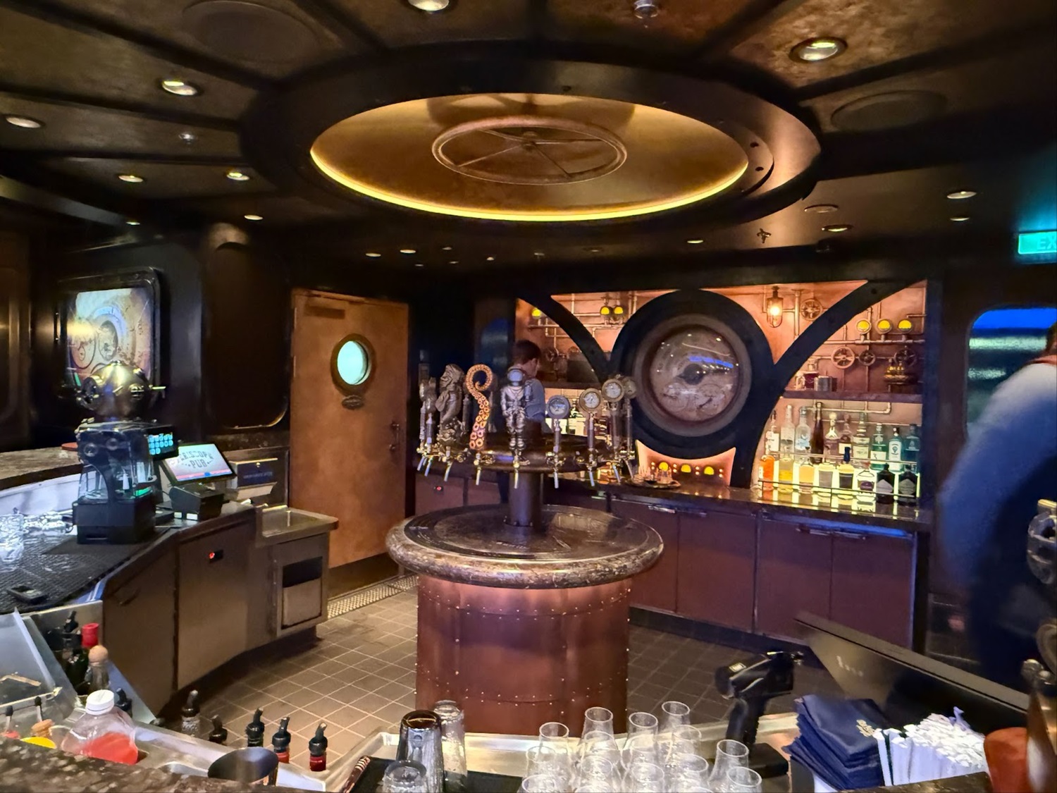 Photos/Video: Periscope Pub Will Take Guests "20,000 Leagues Under the ...