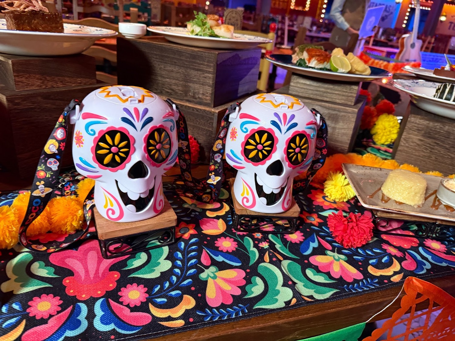 Photos: Plaza De Coco Brings Guests into the Rivera Familia for Two ...