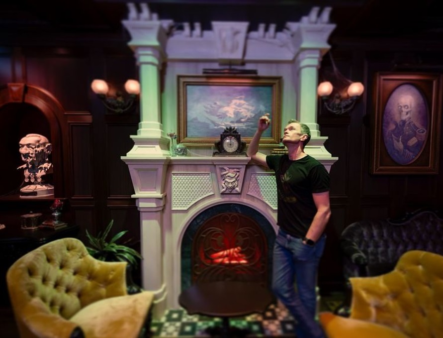 Neil Patrick Harris Previews the Disney Treasure's Haunted Mansion ...