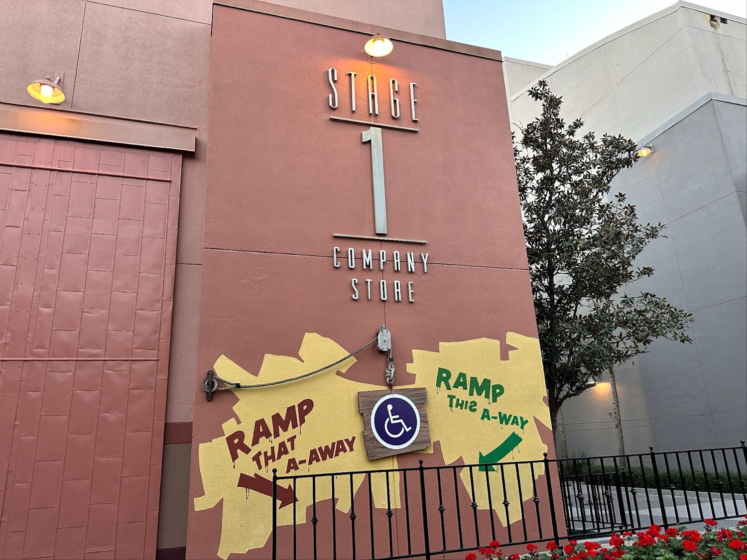 Photos: An Upclose Look at Muppet*Vision 3D and Muppet Courtyard ...