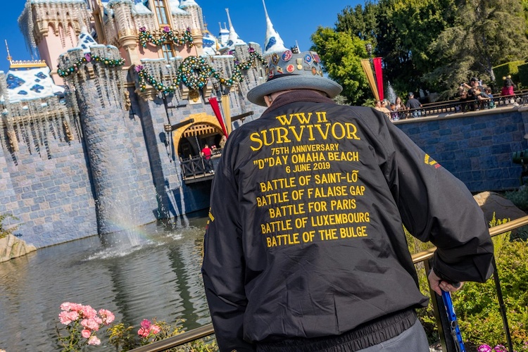 Disneyland Honors 101-Year-Old World War II Veteran Papa Jake ...
