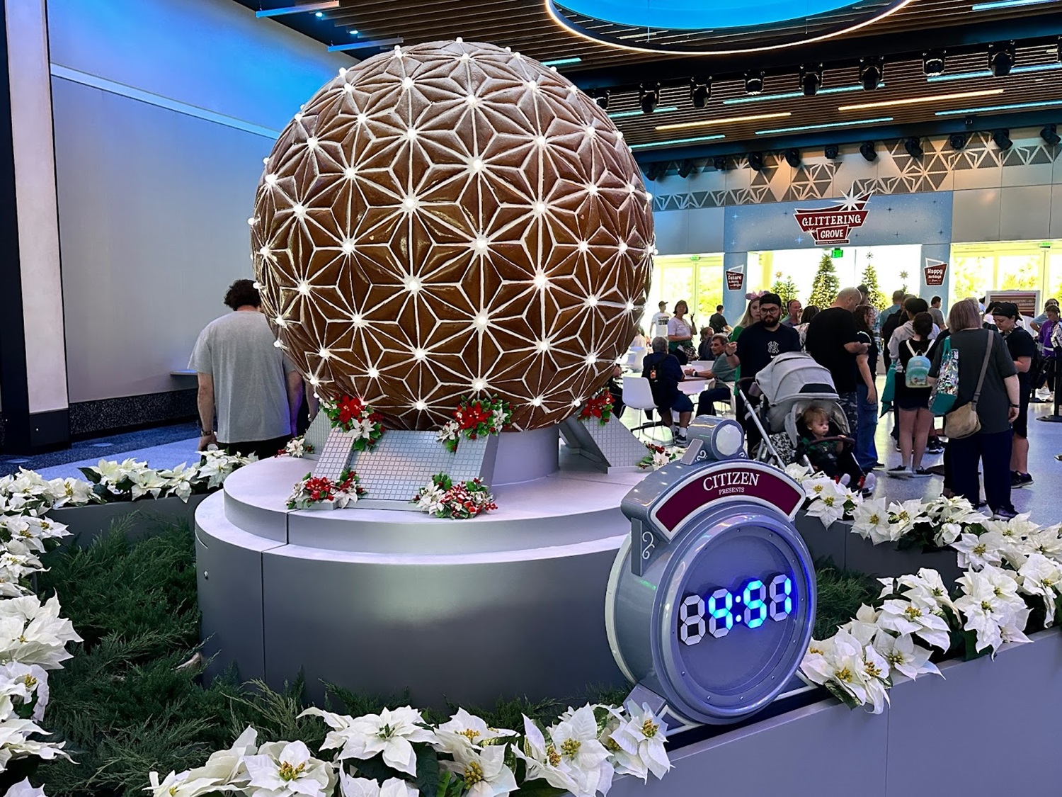 Photos / Video: Holiday Magic Comes to CommuniCore Hall at EPCOT with ...