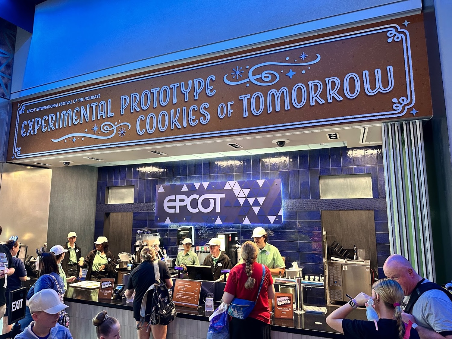 Photos / Video: Holiday Magic Comes to CommuniCore Hall at EPCOT with ...