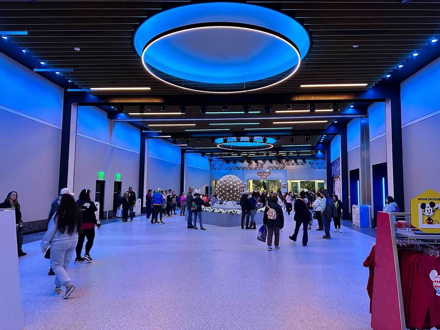 Photos / Video: Holiday Magic Comes to CommuniCore Hall at EPCOT with ...