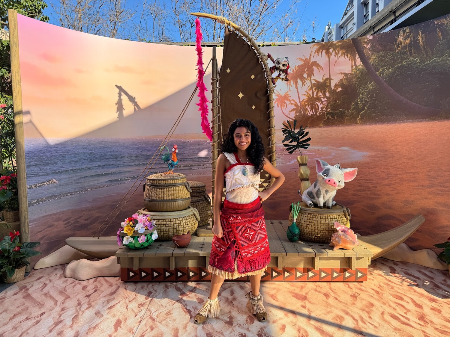 Photos / Video: Moana Debuts New "Moana 2" Inspired Look at Disney ...