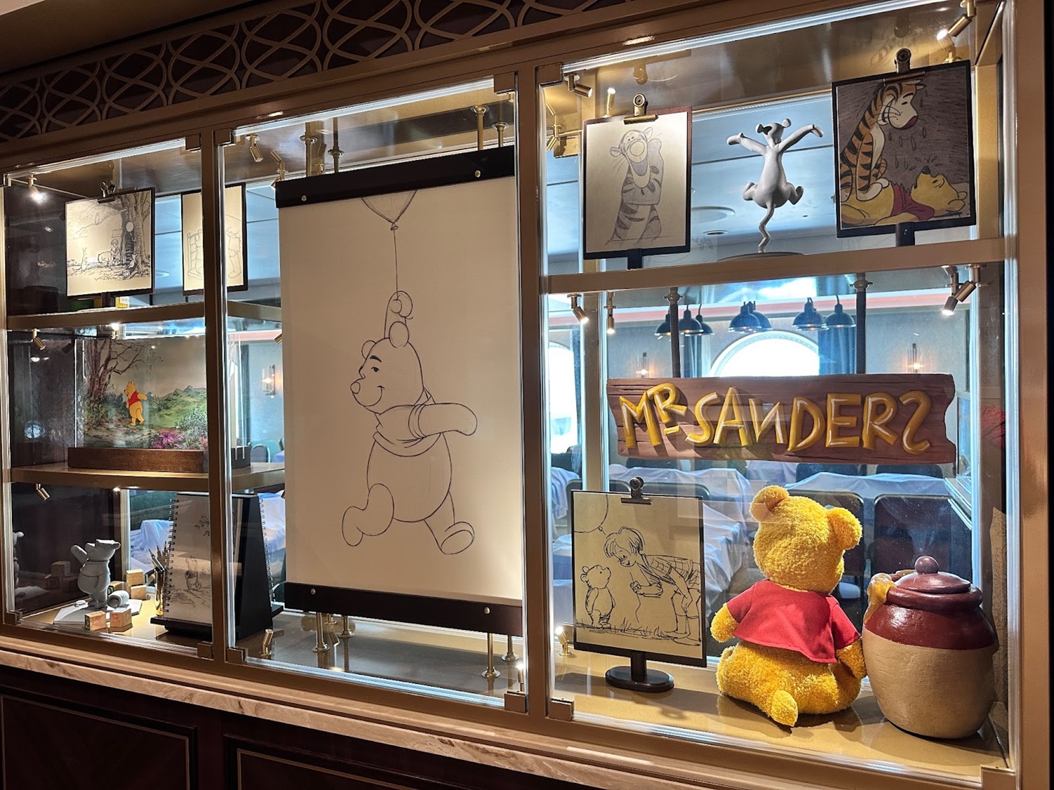 Photos: 1923 Immerses Disney Treasure Diners in Disney and Pixar ...