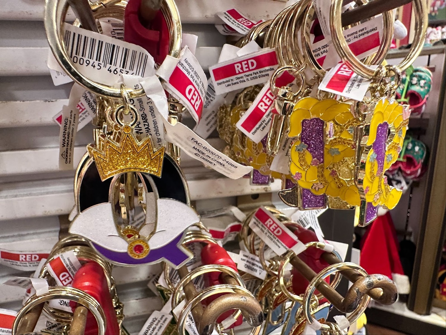 Photos: Letter Keychains Return to Walt Disney World - LaughingPlace.com