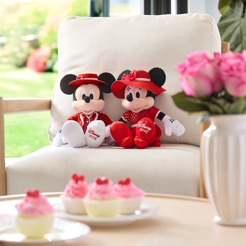 Commemorate Valentine's Day with Cute Plush from Disney Store