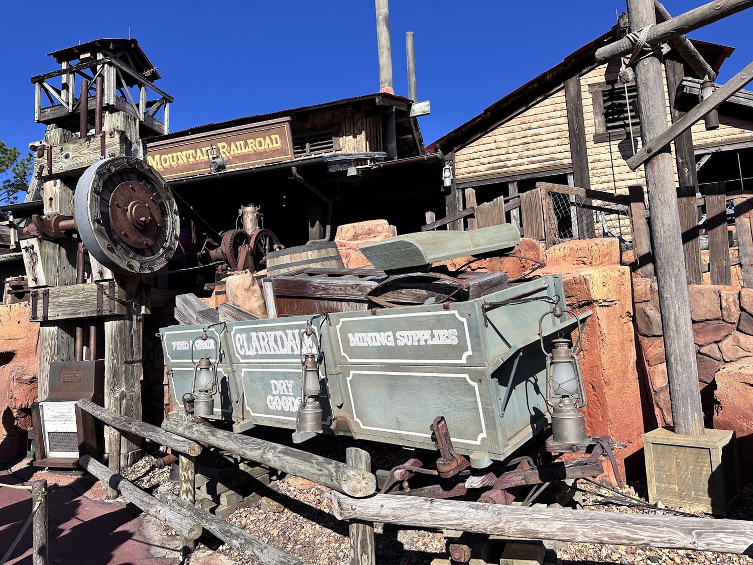Photos: Guests Enjoy Big Thunder Mountain Railroad One Last Time Before Lengthy Refurbishment at ...