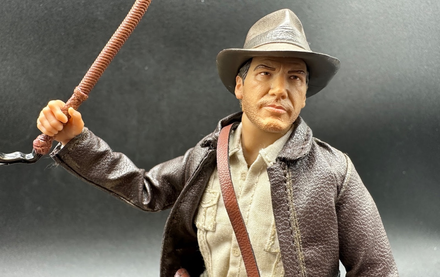 Review - Mezco One:12 Collective Indiana Jones Action Figure