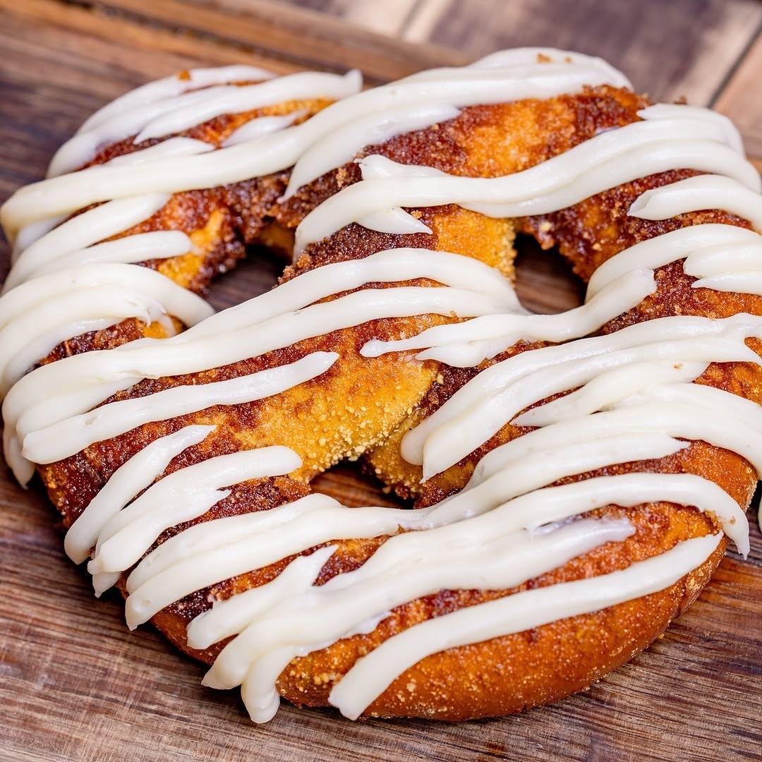 Limited Time Food Items Arrive at Disneyland’s Refreshment Corner and ...